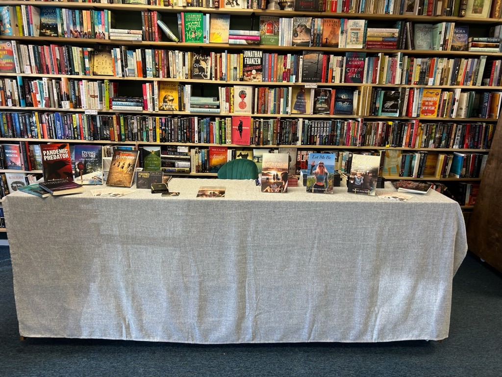 Maureen Anne Meehan – A Collection of books of Maureen Anne Meehan